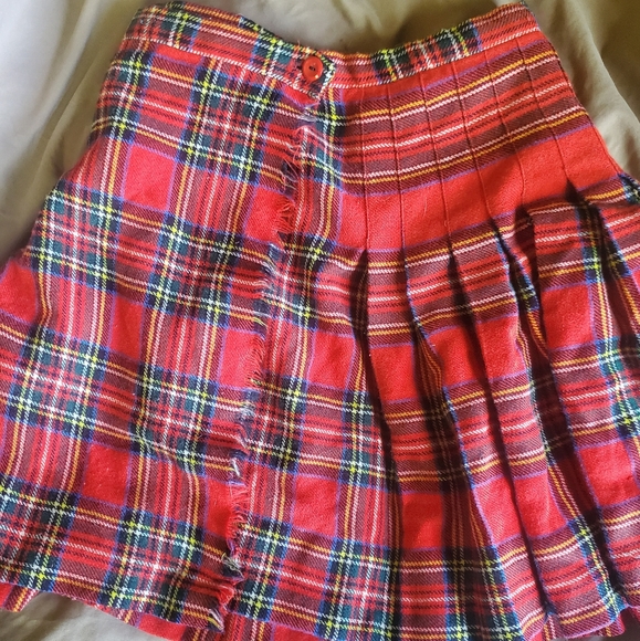 Simpson-Sears | Skirts | Vintage Red Plaid High Waisted Kilt Skirt ...